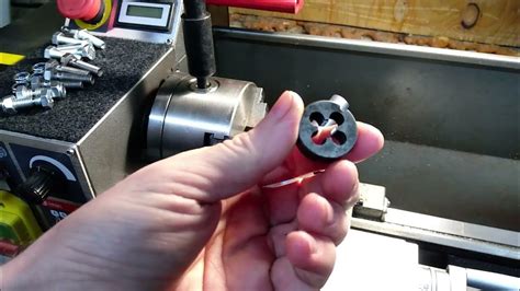 Срывные болты на шнек снегоуборочной машины Fujii FSR909DF. - YouTube