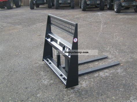 Bobcat Fork To Various 2011 Other Substructures Construction Equipment Photo And Specs