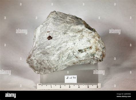 Granulite Facies Minerals
