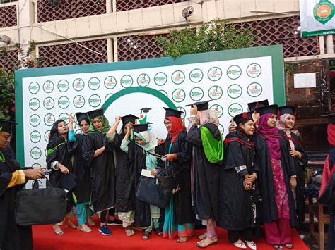 Gallery Manarat International University