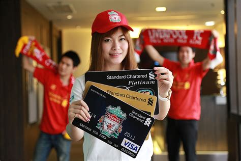 สแตนดาร์ดชาร์เตอร์ด ไทย มอบสิทธิพิเศษให้กับลูกค้าสามารถจองตั๋วชมแมทช์ระหว่างหงส์แดง ทีมชาติไทย