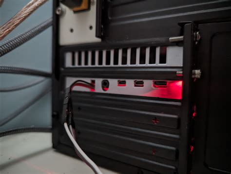 Raspberry Pi 4b Gpu Mount By Mikeyq Download Free Stl Model