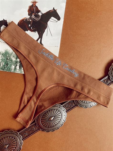 Western Style Outfits Cowgirl Outfits Cowgirl Style Punchy Western