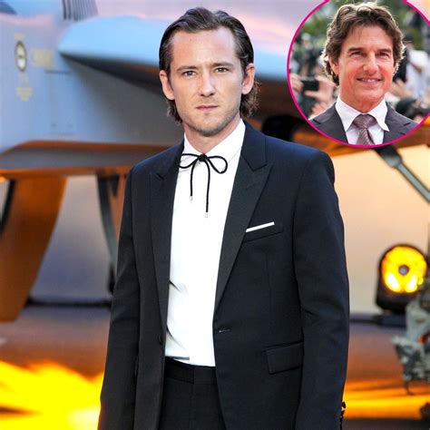 Lewis Pullman On Tom Cruises ‘top Gun Maverick Training Beach Scene