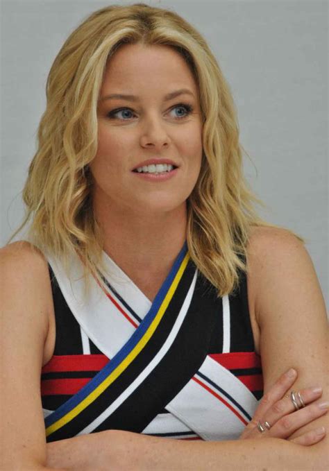Elizabeth Banks Pitch Perfect 2 Press Conference In Beverly Hills