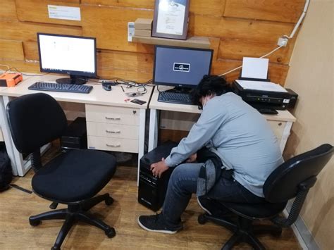 Servis Laptop Dan Komputer Panggilan Fixin Komputer