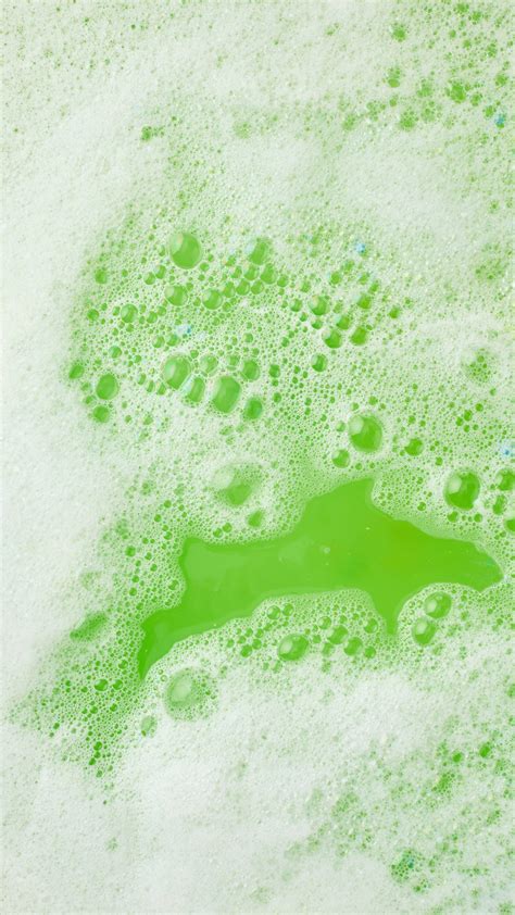 Christmas Eve Bubble Bar Lush