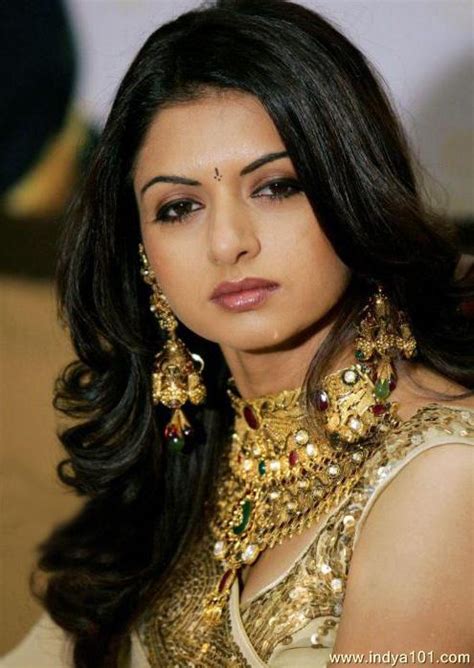 Bhagyashree Photo 495x698