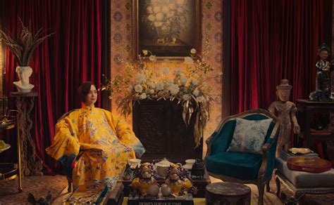 Review phim Gái già lắm chiêu V Đẹp từng centimet