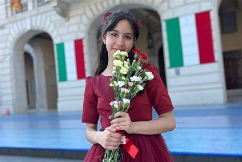 ПИЈАНИСТКАТА САРА ВИТАНОВА ОД СТРУМИЦА ЈА ОСВОИ ВТОРАТА НАГРАДА НА ПРЕСТИЖЕН НАТПРЕВАР ВО