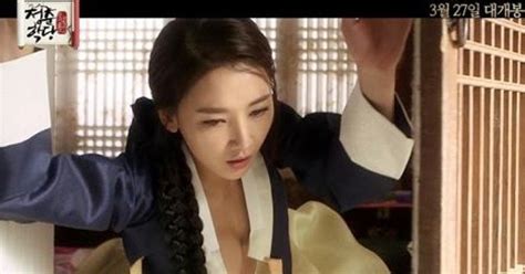 청춘학당 배슬기 성은 파격노출 살색 마케팅 어디까지