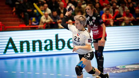 9 голів і рекорд Глібко 6 голів Компанієць Команди українських гандболісток зіграли в матчах