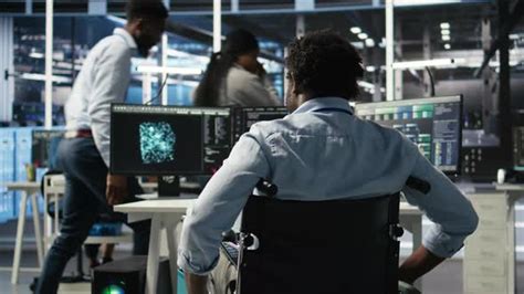 Server Hub Programmer With Paraplegia Uses Ai Machine Learning Node