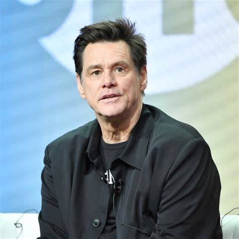 جيم كاري في عيد ميلاده ونظرة مختلفة على أعماله السينمائية مجلة هي