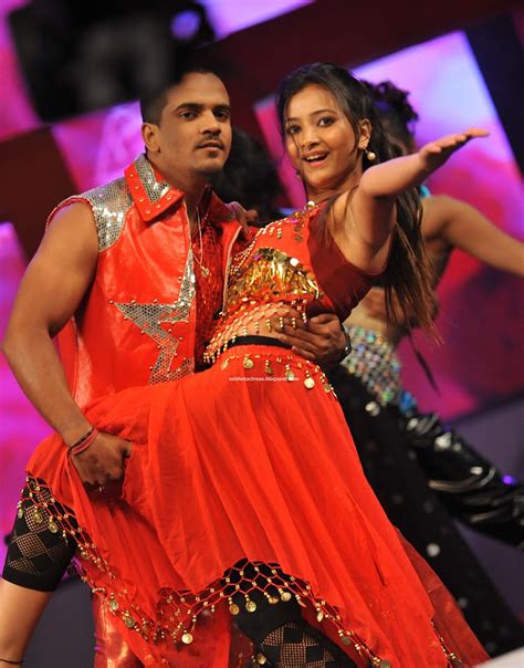 Hot Sexy Unseen Stills Swetha Basu Prasad Hot Sexy Spicy Bikini Cute Unseen Rare Thigh Photos