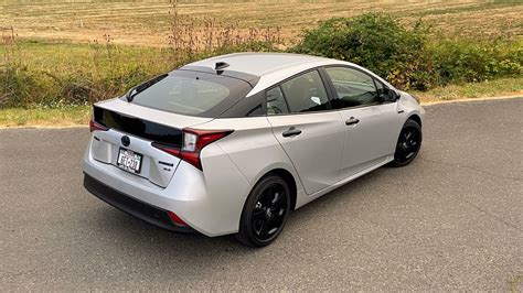 Prius White 2022