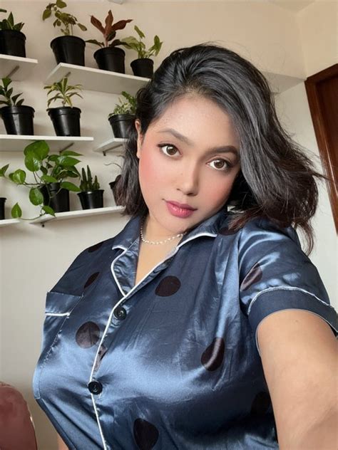 Tw Pornstars Callmesherni Lovely Ghosh Pictures And Videos From
