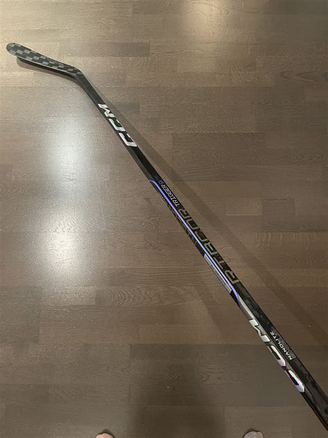 New Ccm Ribcore Trigger 9 Pro Left P29 70 Flex Sidelineswap