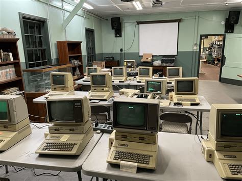 This Is Literally Old School A Computer Lab Of Apple Ii Computers That