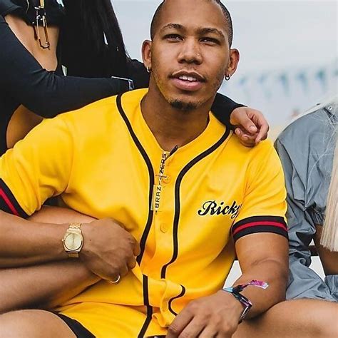 Top 100 Male Onlyfans Influencers In 2025