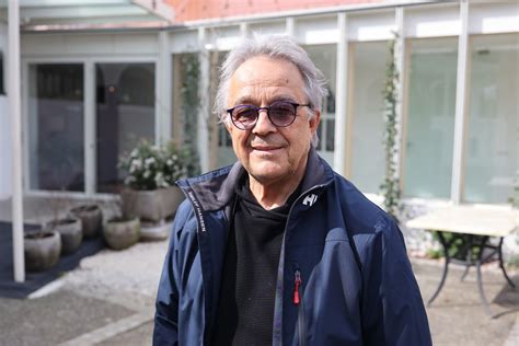 Pionir Elektronske Glasbe Miha Kralj Sem Zgolj Entuziast Ki Išče Nove