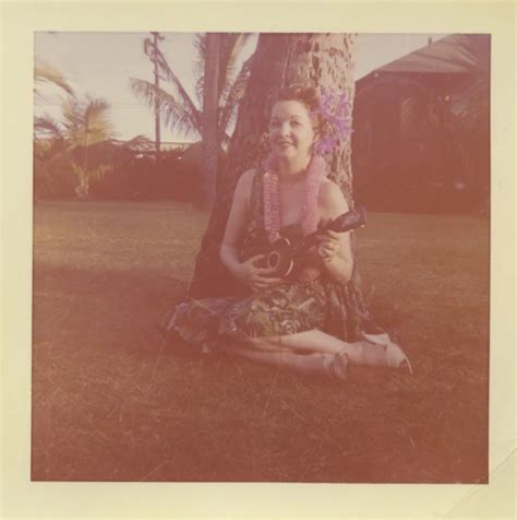 40 Candid Polaroid Snaps Of Women From The 1960s ~ Vintage Everyday