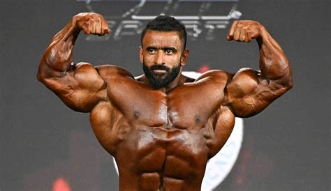 فیگور زیبای بدنسازی پسر هادی چوپان ؛ ادامه راه پدر عکس