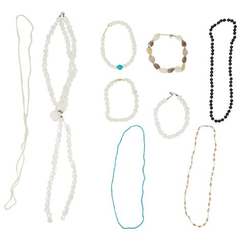 9 Pc Assorted Necklaces Grouping Auction