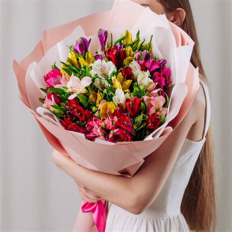 Доставка цветов в Улан Удэ «Цветочный Bazaar