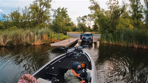 Exploring A New Lake For Bass Fishing Youtube