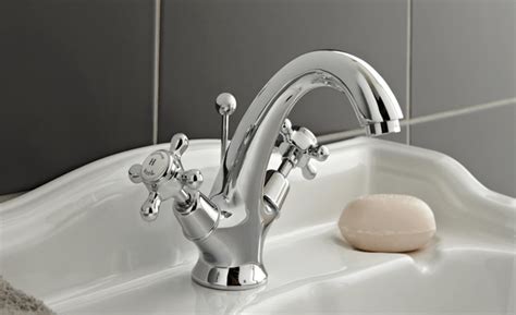 How To Choose Mixer Taps That Complement Different Bathroom Styles