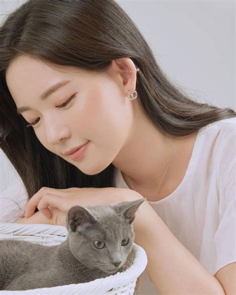 Pin Di 阭池 Di 2024 Selebritas Gadis Ulzzang