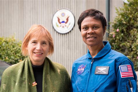 Yvonne Astronaut Yvonne Cagle Harvard Graduate School Of Design