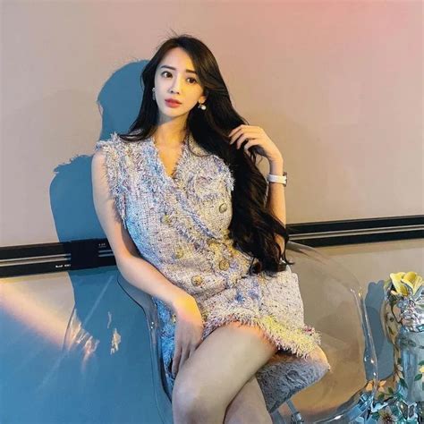 模特子涵晒照片！ 网友：p到变形 知乎