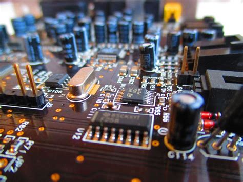3 000 Free Circuit Breakers And Circuit Board Images Pixabay