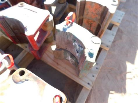 6410 7 Casing Tong Jaws Lot 148 Day 1 Oilfield Truck And