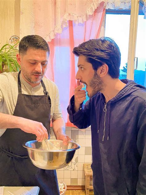 „მამაჩემთან დაკავშირებით სიმართლე უნდა ვთქვა“ რას წარმოადგენს სინამდვილეში ზურა ხოკერაშვილის