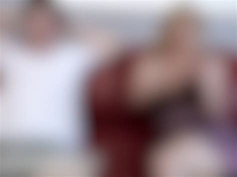 Stepmom Plays Sex Games With Hesitant Stepson Vidéos Porno Gratuites