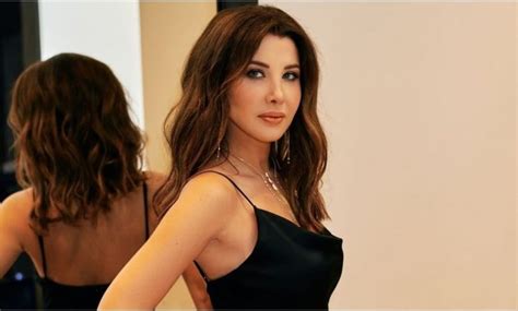 والدة نانسي عجرم تنافسها جمالا والجمهور نسخة مامتك Jadeedoha