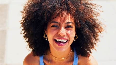 11 Simple Ways To Manifest An Abundant Life In Less Than 5 Minutes Yourtango