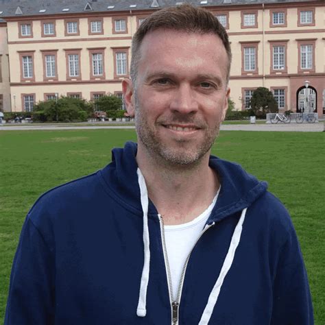 Für Vielfalt Und Sichtbarkeit Markus Kellmann Vom Queeren Sportverein Mvd Mannheim