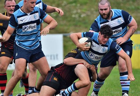 Stags Head In The Right Direction