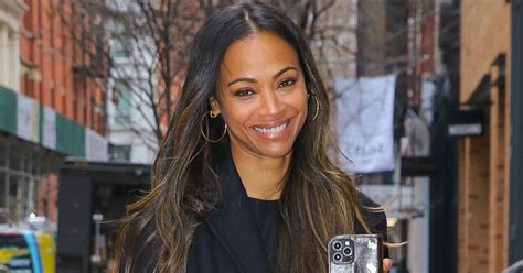 Things You Don T Know About Zoe Saldana