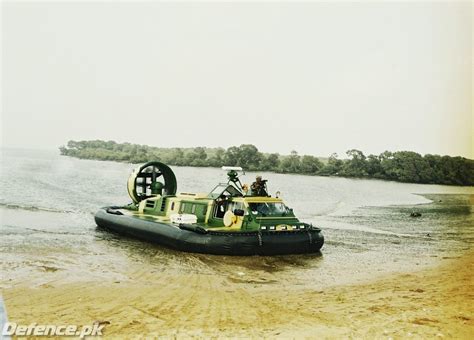 Pakistan Navy Marines Griffon 2000tdm Hovercraft Pakistan Defence