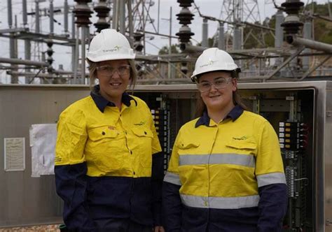 Transgrid Empowering Regional Women To Build Our Clean Energy Future Get Regional