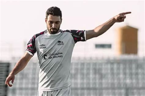 شجاع خلیل‌ زاده خیلی‌ ها را بی‌ جهت بزرگ کردیم اما هیچ وقت حامی مربی