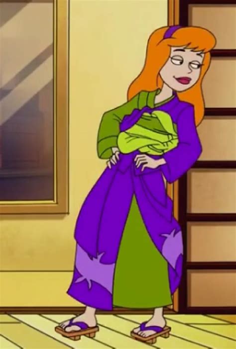 Filedaphne Blake Be Cool Scooby Doo 2x08 7png Drawn Feet Wiki