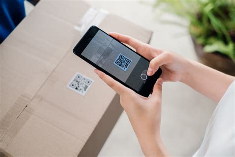 Using QR Codes On Cosmetics To Build Interactive Shopping Experiences Fillcon