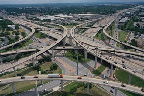 Texas Clear Lanes Marks 10 Years Of Improving Traffic Across The State