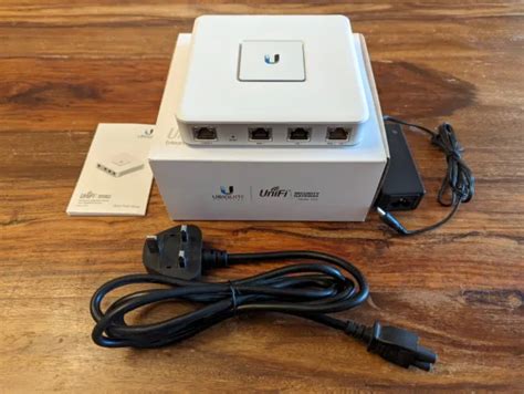Ubiquiti Networks Usg3 Unifi Security Gateway Router Boxed In Great Condition £37 02 Picclick Uk